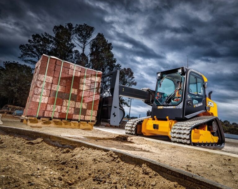 Super CTLs: The Biggest Compact Track Loaders on the Market — Compact ...