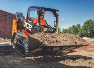JCB UNVEILS NEW 210T AND 215T COMPACT TRACK LOADERS