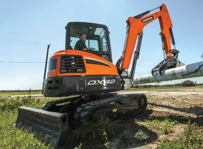 Hitachi Excavators Summarized — 2019 Spec Guide
