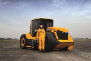 Cool Photo Collage: JCB Sets New World Record for Fastest Tractor ...