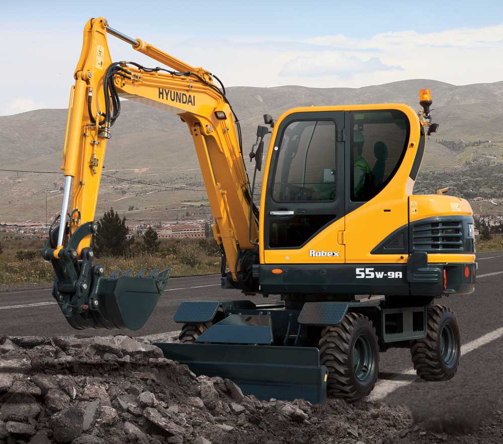 Let's Roll: Wheeled Excavators Are Cruising into More North American ...