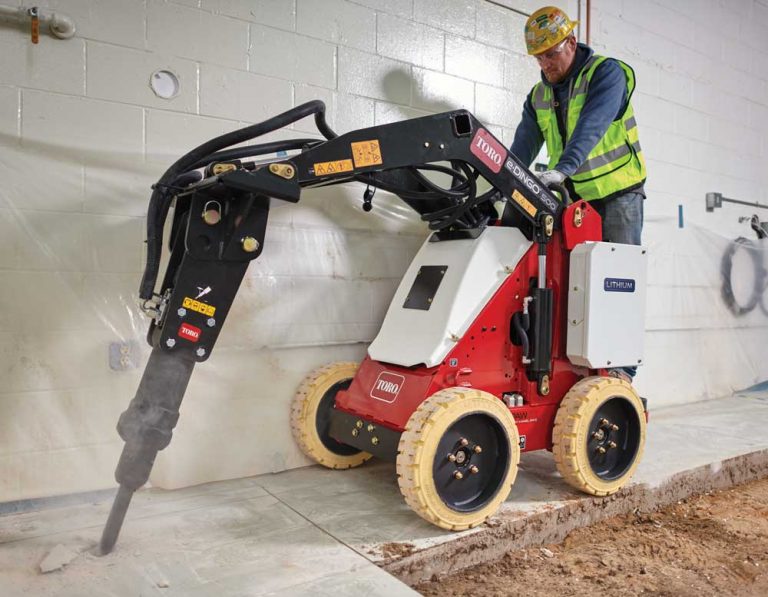 More Details on Toro's Electric-Powered e-Dingo 500 Compact Utility ...