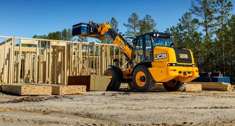 High Reach, High Production: Telescoping Wheel Loaders Bring Elevated ...