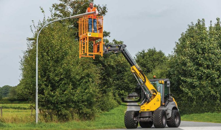 Compact Telehandlers