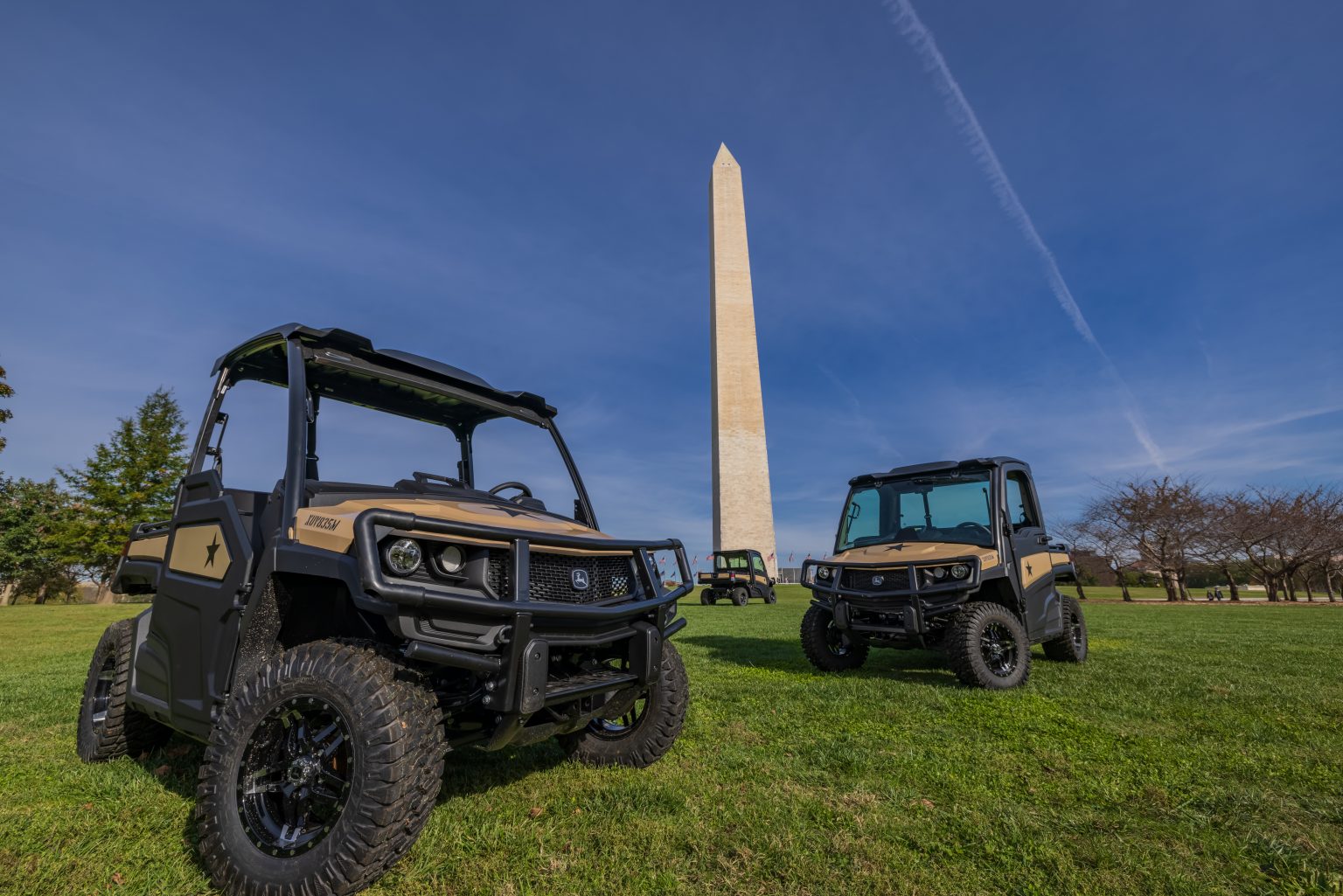 John Deere Releases Affordable Mid-Size Gator Model