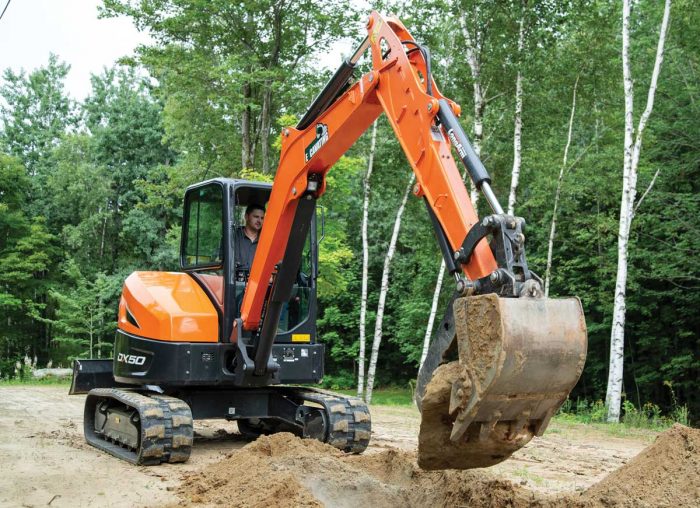 Here Are Summaries and Specs for 17 Different Mini Excavator Product ...
