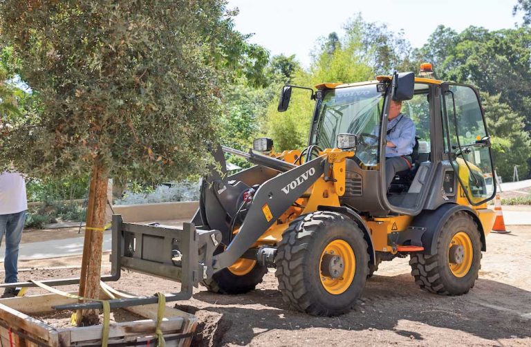 Five Things to Consider When Buying a Compact Wheel Loader — Compact ...