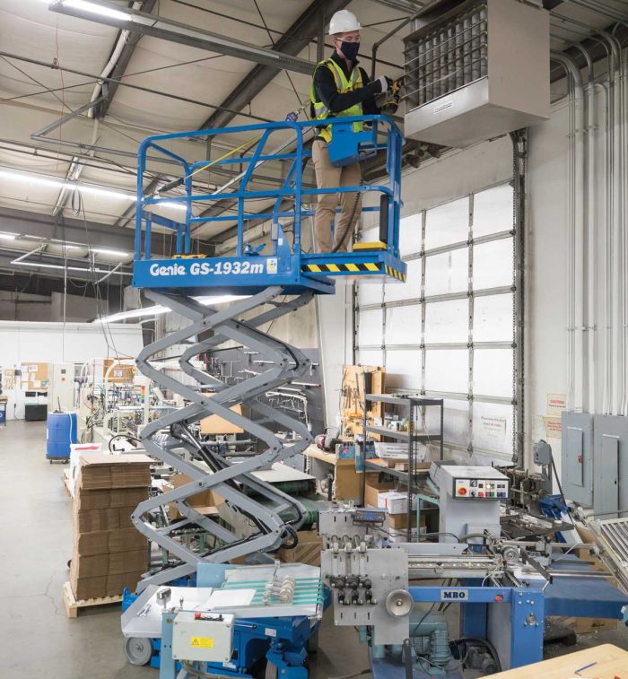 JLG’s All-New E18 Vertical Mast Lifts Are Now Available - Compact ...