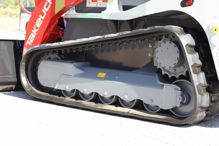 Properly Adjusting Your CTL’s Track Tension — Compact Equipment Magazine