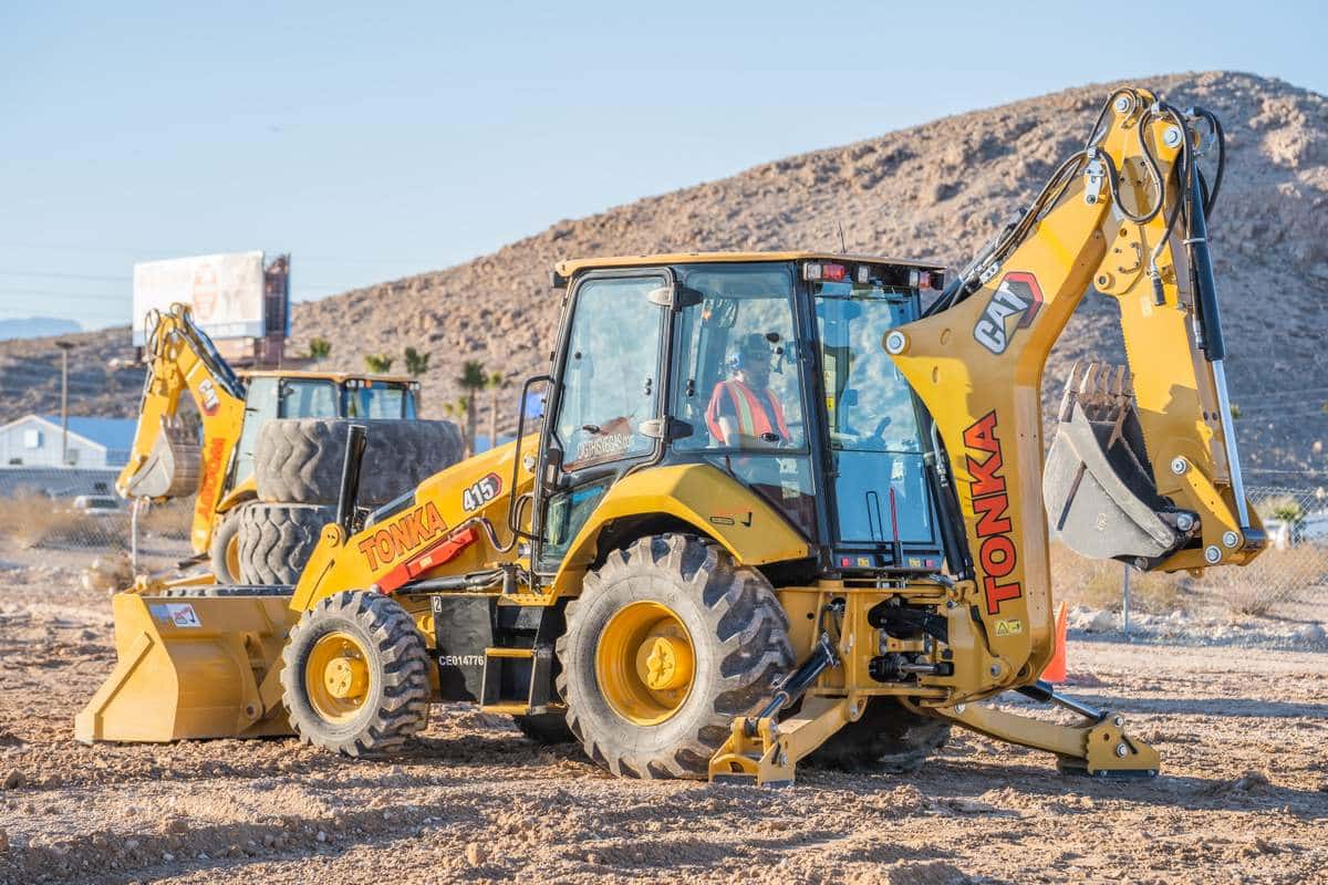 Dig This Las Vegas to Open Heavy Equipment Operator Training Facility ...