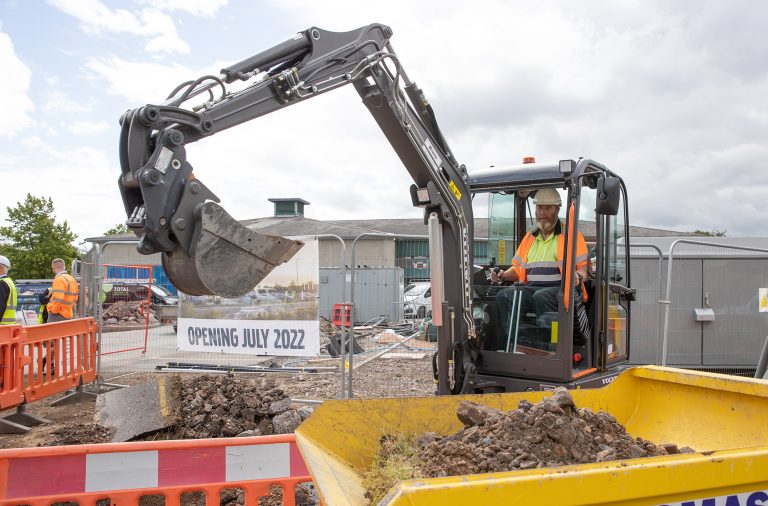 Compact Equipment Magazine