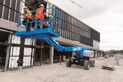 Genie Introduces New GS-1330m Scissor Lift - Compact Equipment Magazine