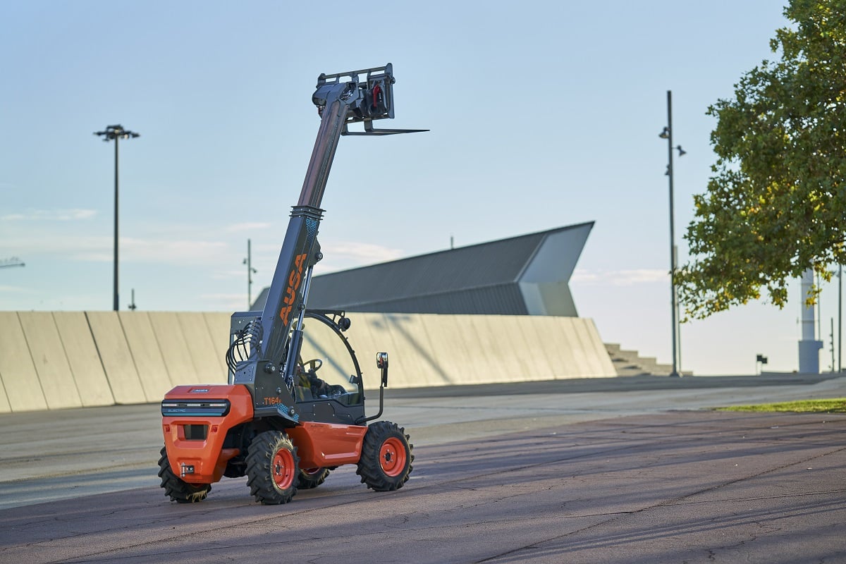 Spanish Equipment Expert AUSA Launches Its Range of Fully-Electric Vehicles