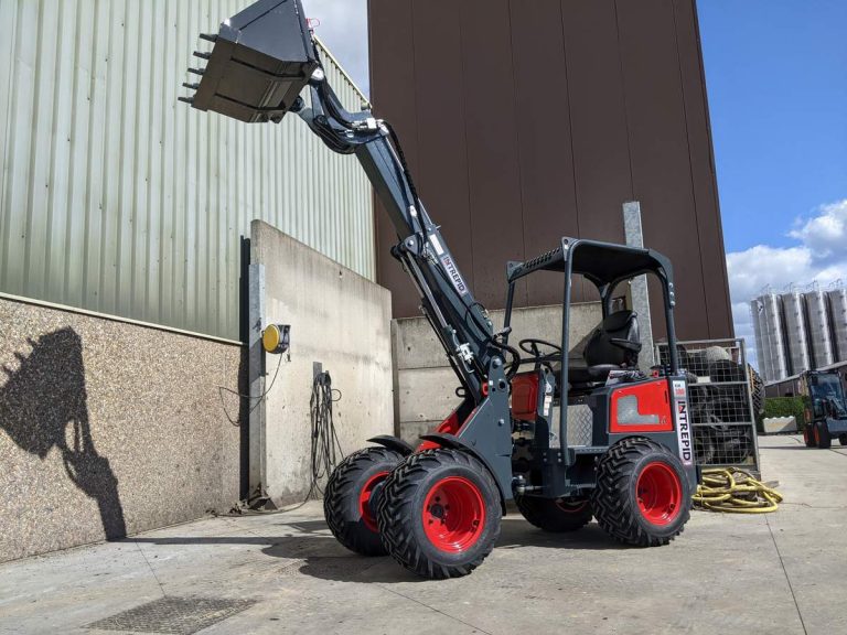 Belgium-Brand Miniloaders.com Launches Two New Mini Articulating ...