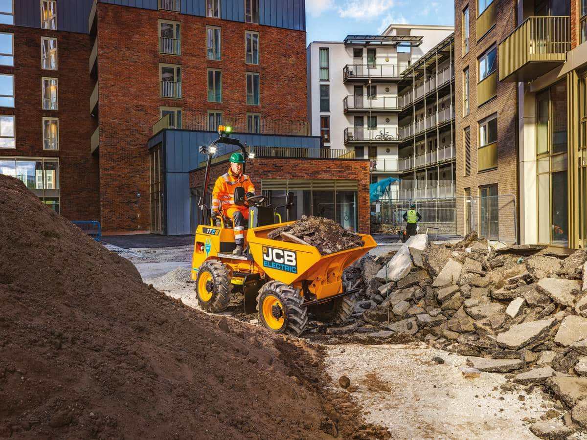 Innovative Iron Awards: JCB's 1T-E Battery-Powered Site Dumper ...