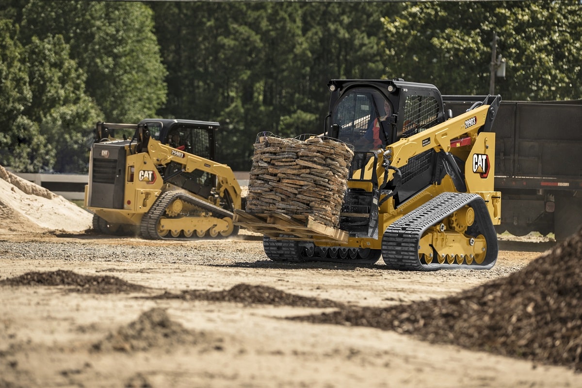 Popularity Contest: Detailing the Most Popular Compact Track Loaders in ...