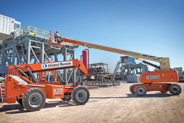 Compact Telehandlers