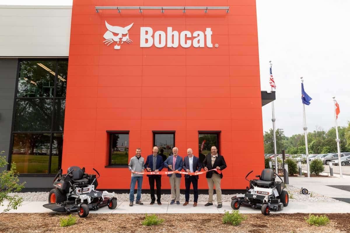 Photos: Bobcat Completes $5M+ in Renovations at Its Johnson Creek, Wis ...
