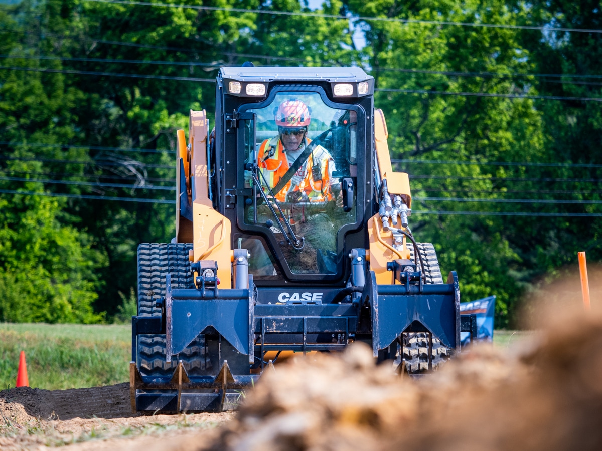 CASE and Team Rubicon Elevate Partnership, Train More Operators to ...