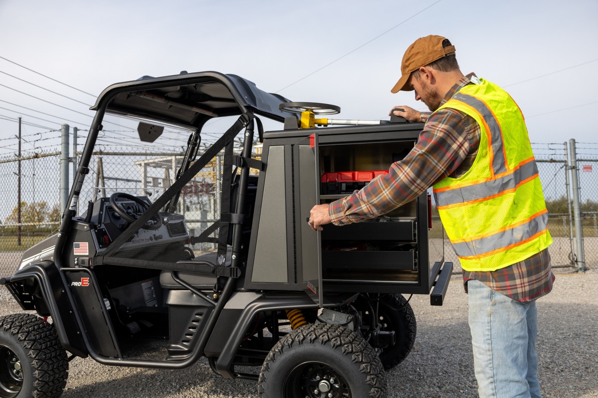 Photos! Landmaster to Launch Industry Pro Commercial Utility Vehicles ...