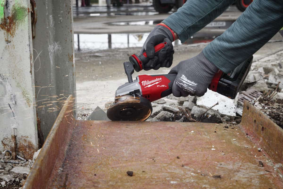 Milwaukee Tool Focuses on Safety and Control with Its New Dual-Trigger ...