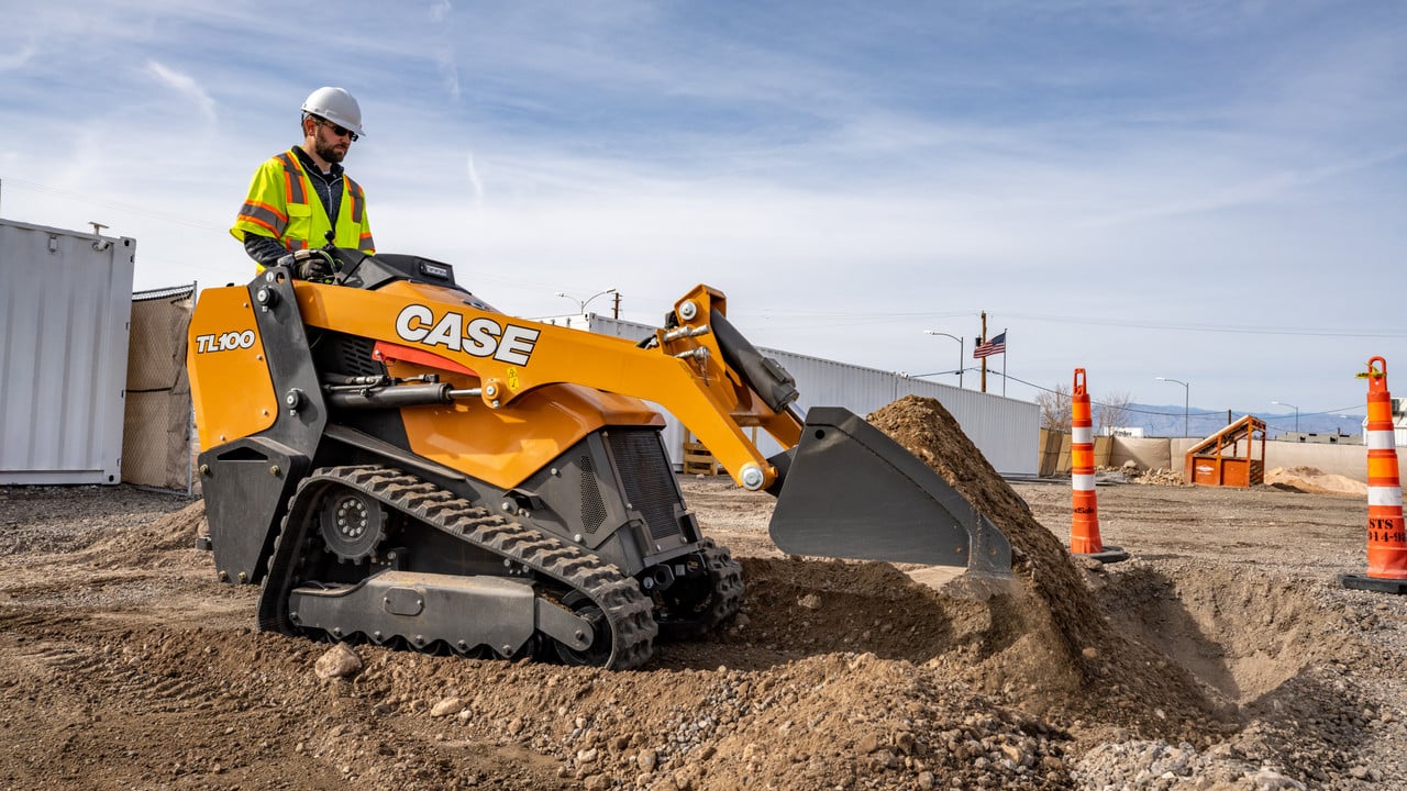 Innovative Iron Award Winner: Case’s TL100 Mini Track Loader — Compact ...