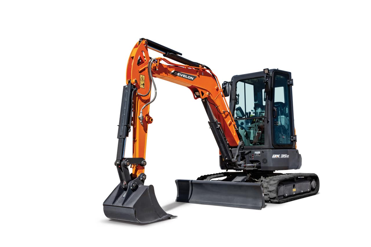 Develon Will Display Compact Track Loader at the 2024 ARA Show