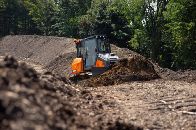 Develon Will Display Compact Track Loader at the 2024 ARA Show