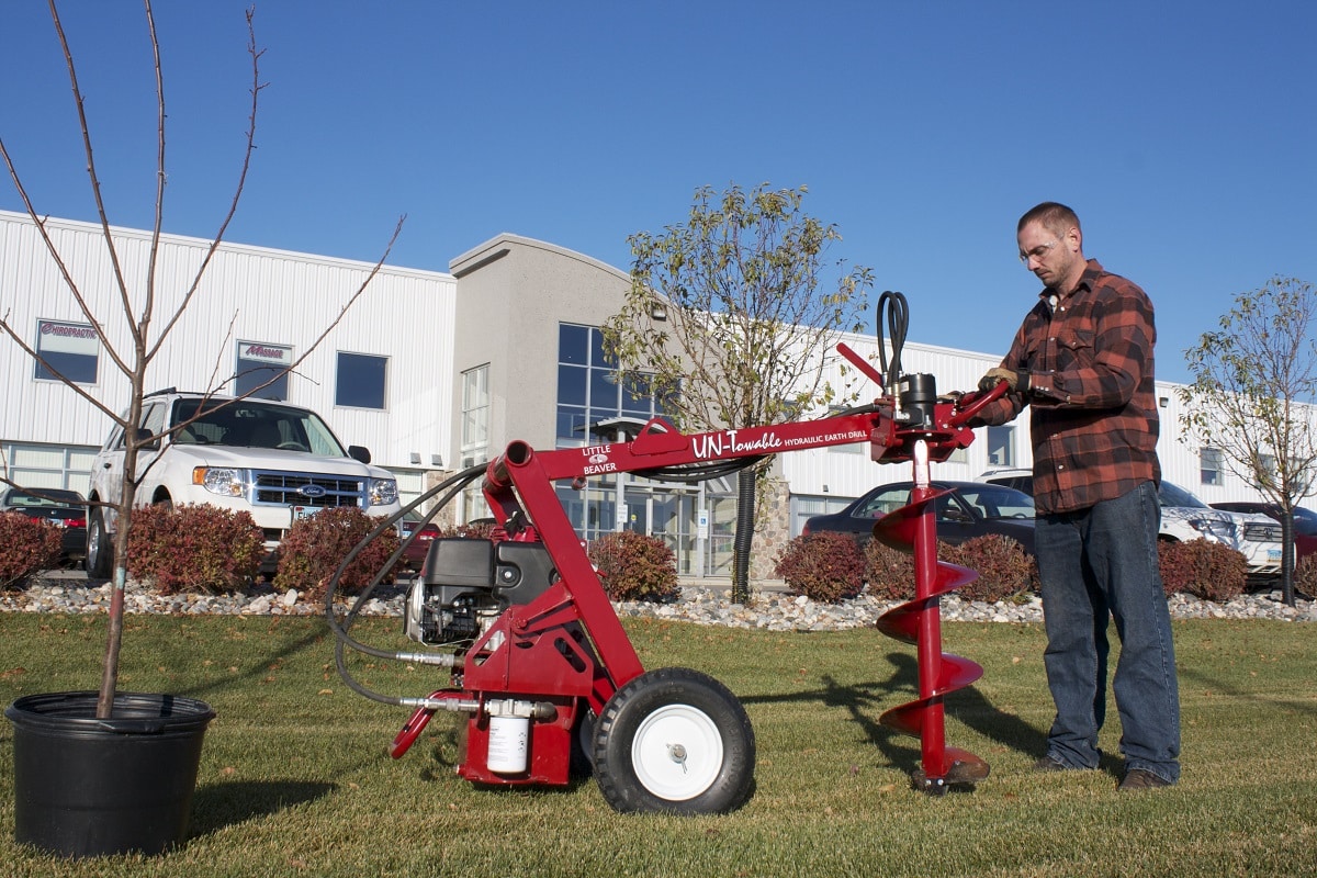 Combatting the Labor Shortage with Safe, One-Man Earth Drills — Compact ...