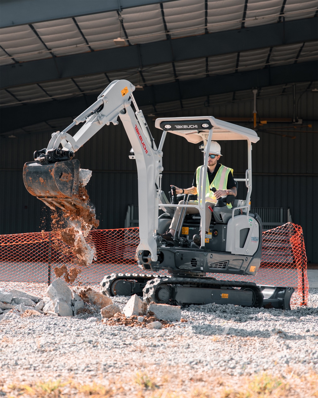 Takeuchi’s Battery-Powered TB20e Mini Excavator Wins Award