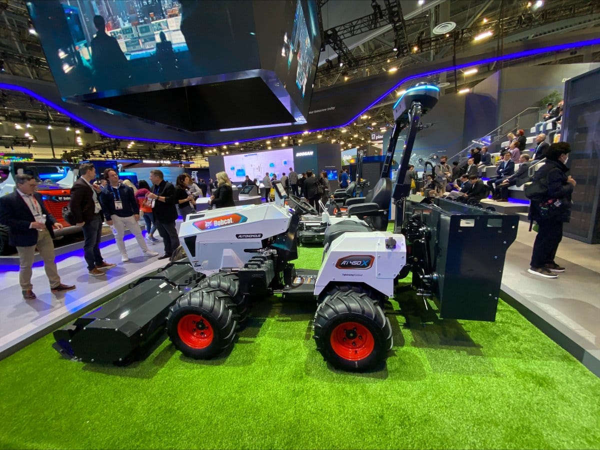 Bobcat’s AT450X Autonomous Tractor Combines AI, Electric Power