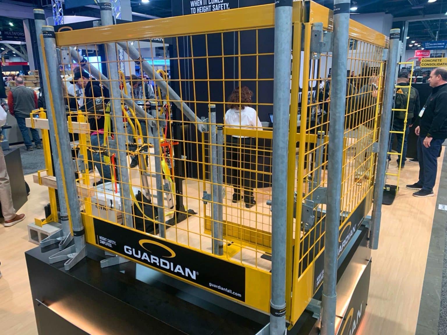 Guardian Introduces New Edge Protection Barrier System at World of ...