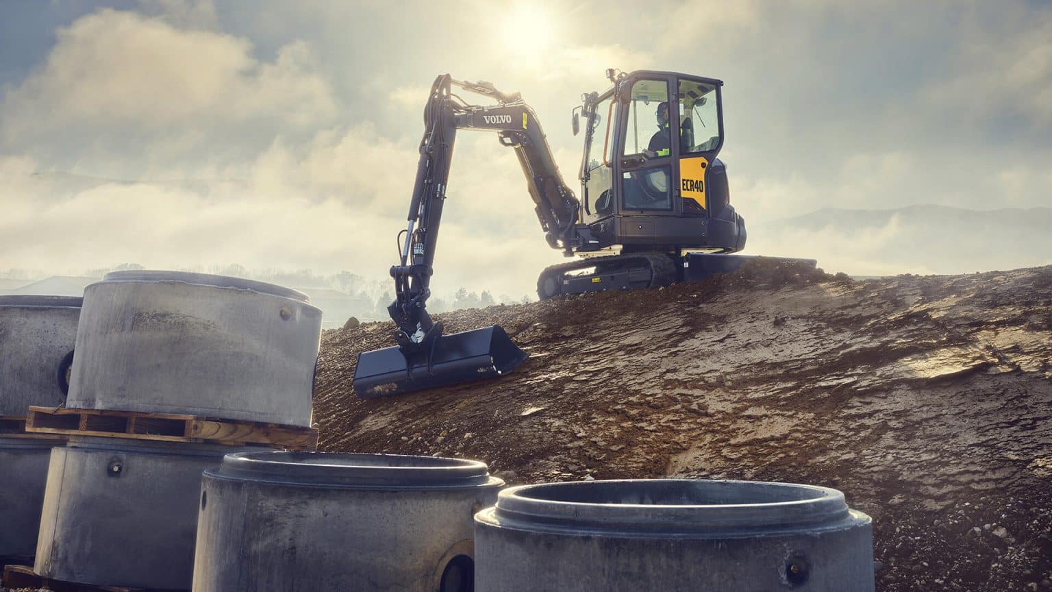 Five Reasons to Consider Compact Wheeled Excavators — Compact Equipment ...