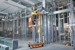 JLG's New Self-Leveling Boom Lift Now Available - Compact Equipment ...