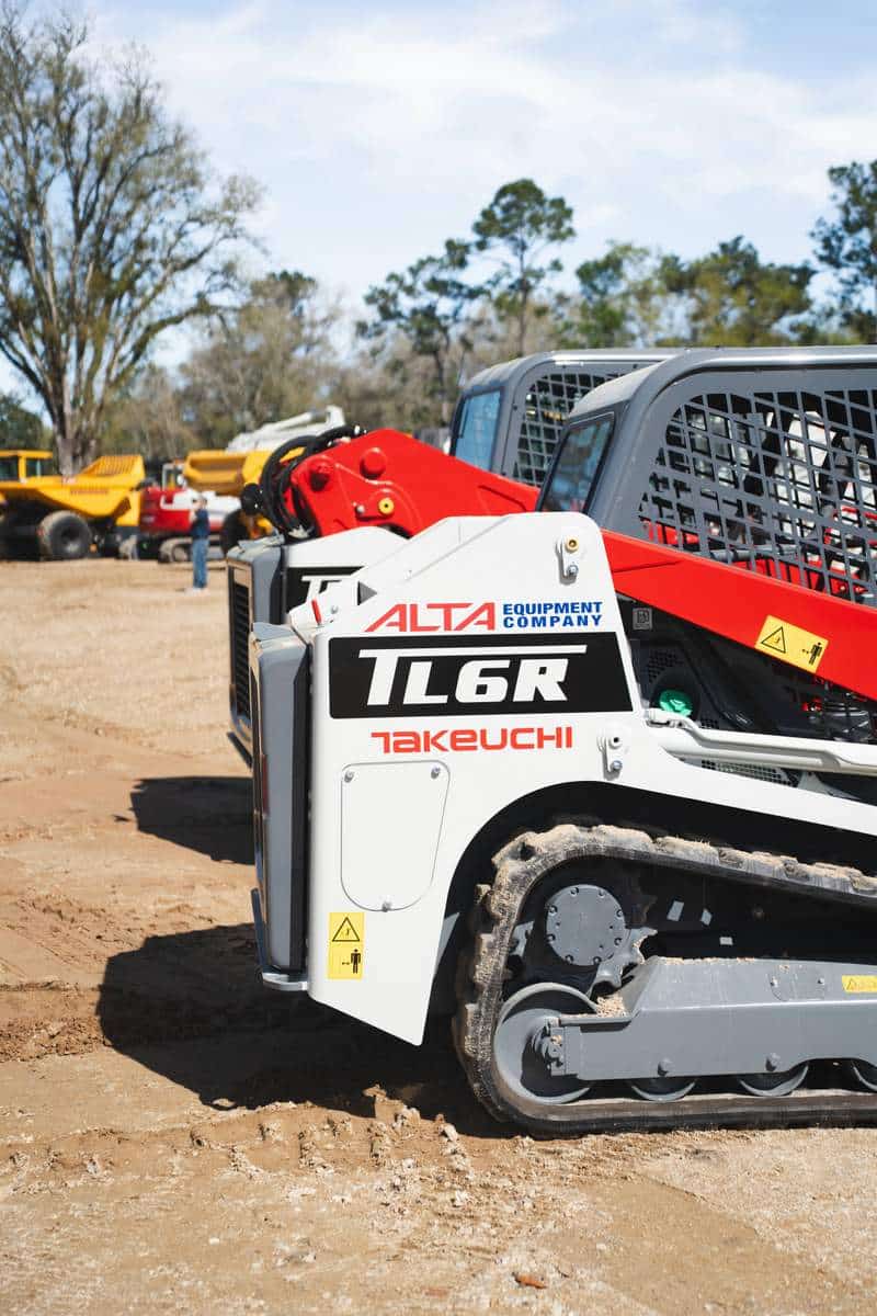 Takeuchi-US Expands Florida Dealer Network with Alta Equipment