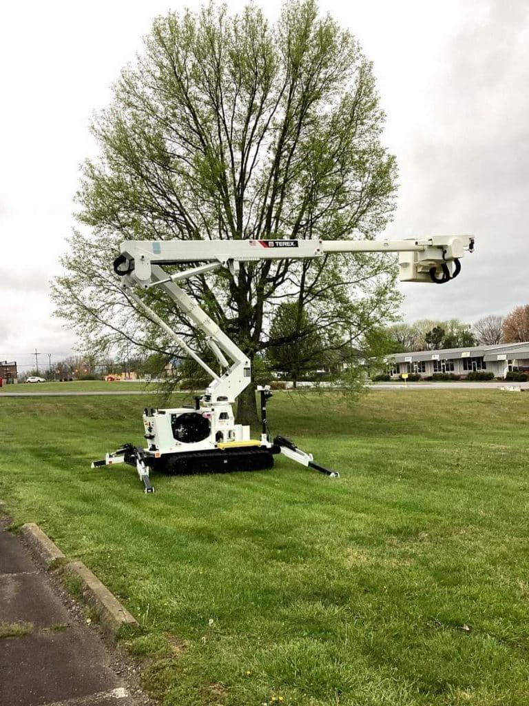 Terex Utilities Announces TL45 on a Mini Tracked Carrier