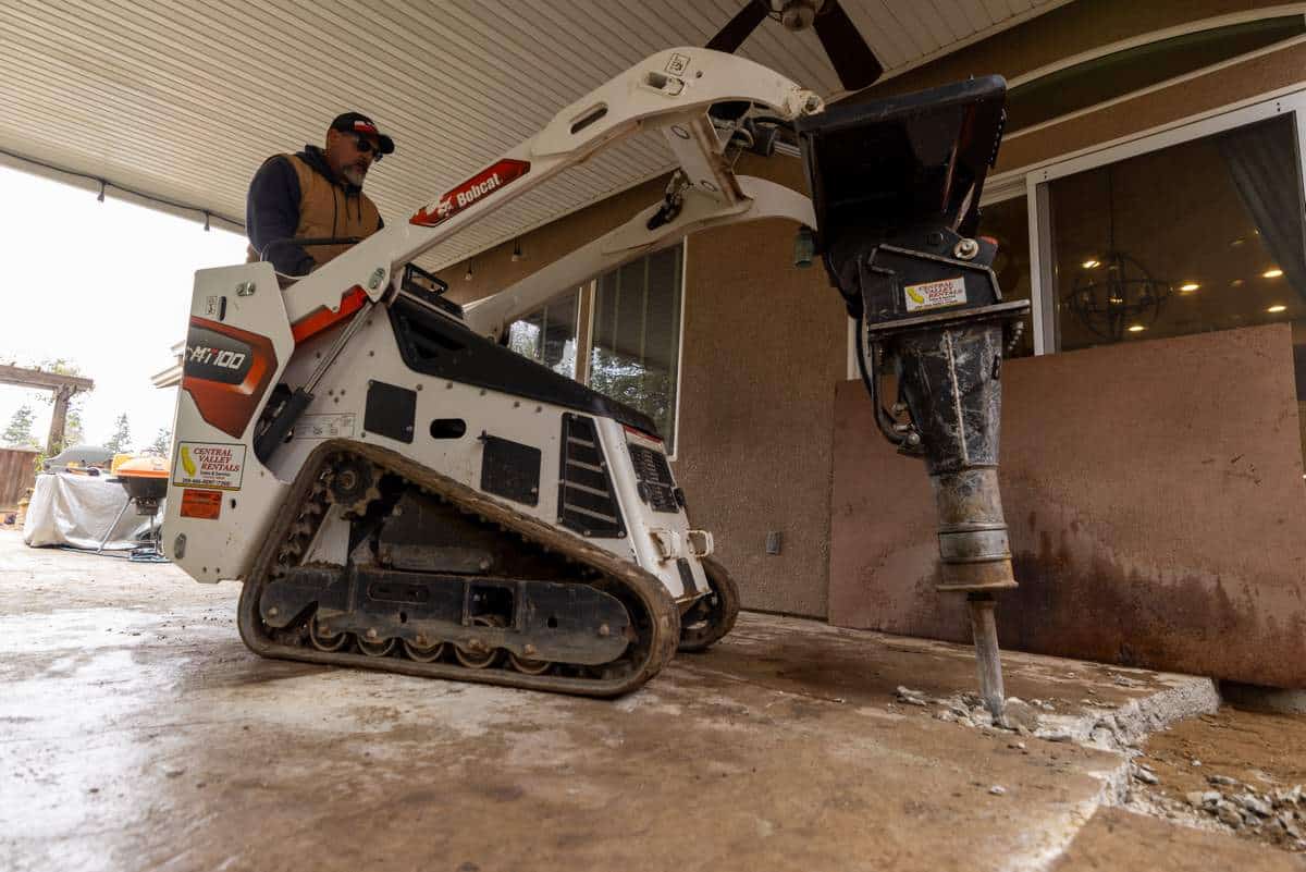 Bobcat Reveals Backyard Makeover Winner’s Transformed Yard