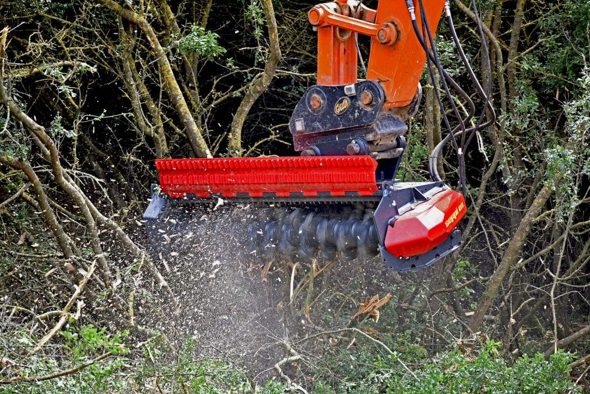 SEPPI M. Introduces E20 Direct Flail Mulcher Head for Excavators ...