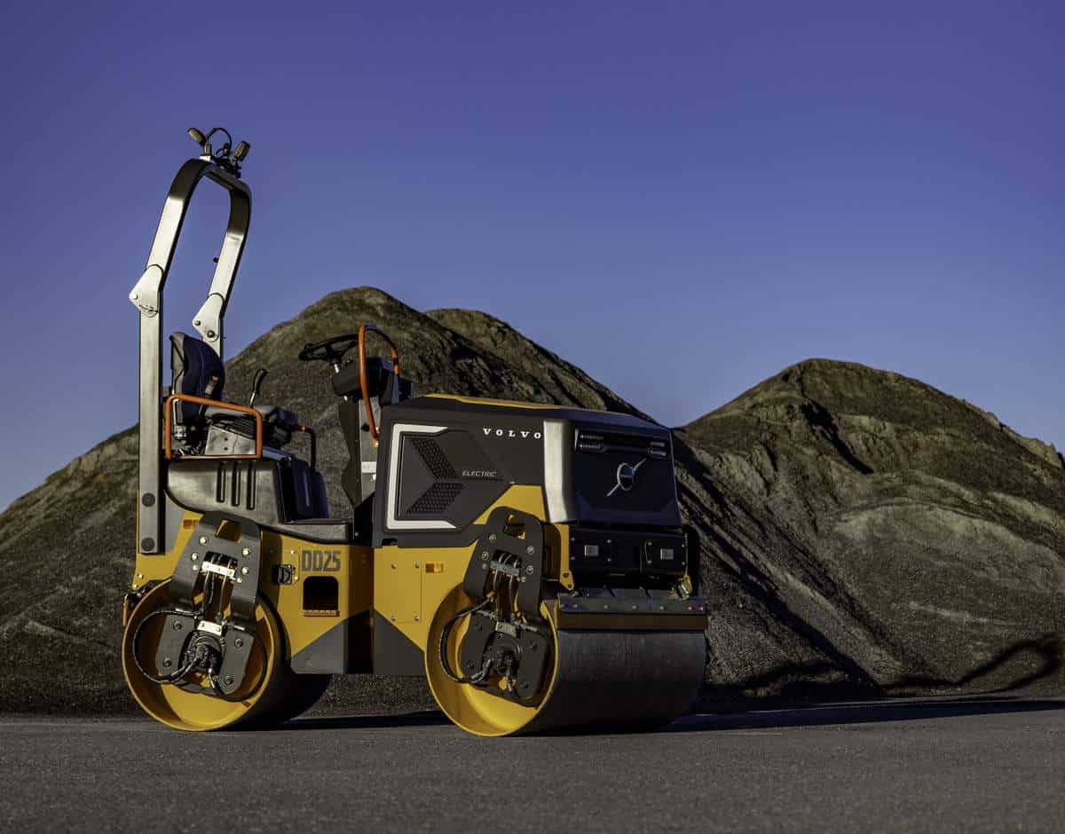 How to Buy a Battery-Electric, Twin-Drum Vibratory Compactor