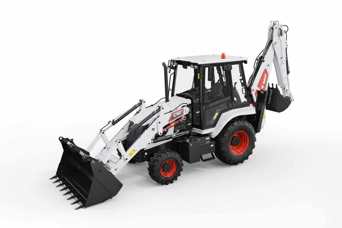 Bobcat B760 Backhoe Loader First Look