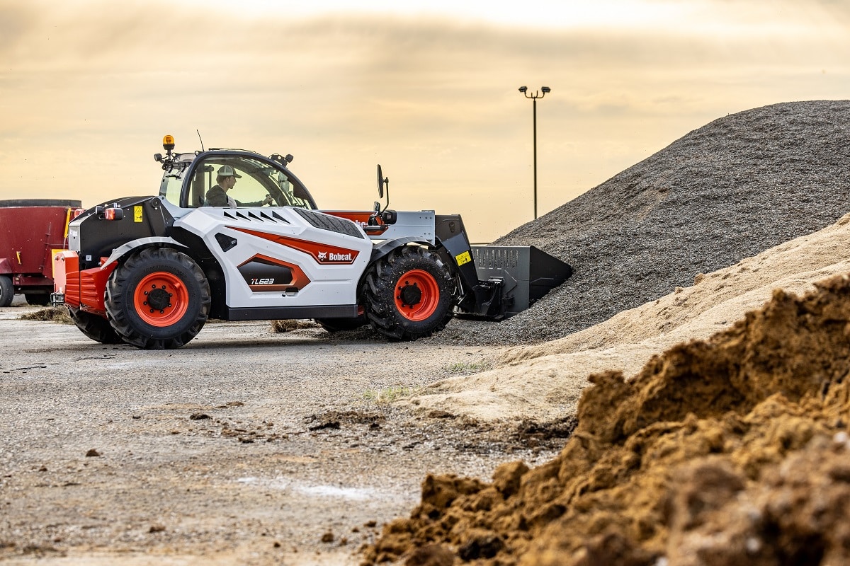Bobcat Introduces the Premium, Feature-Rich TL623 Telehandler — Compact ...
