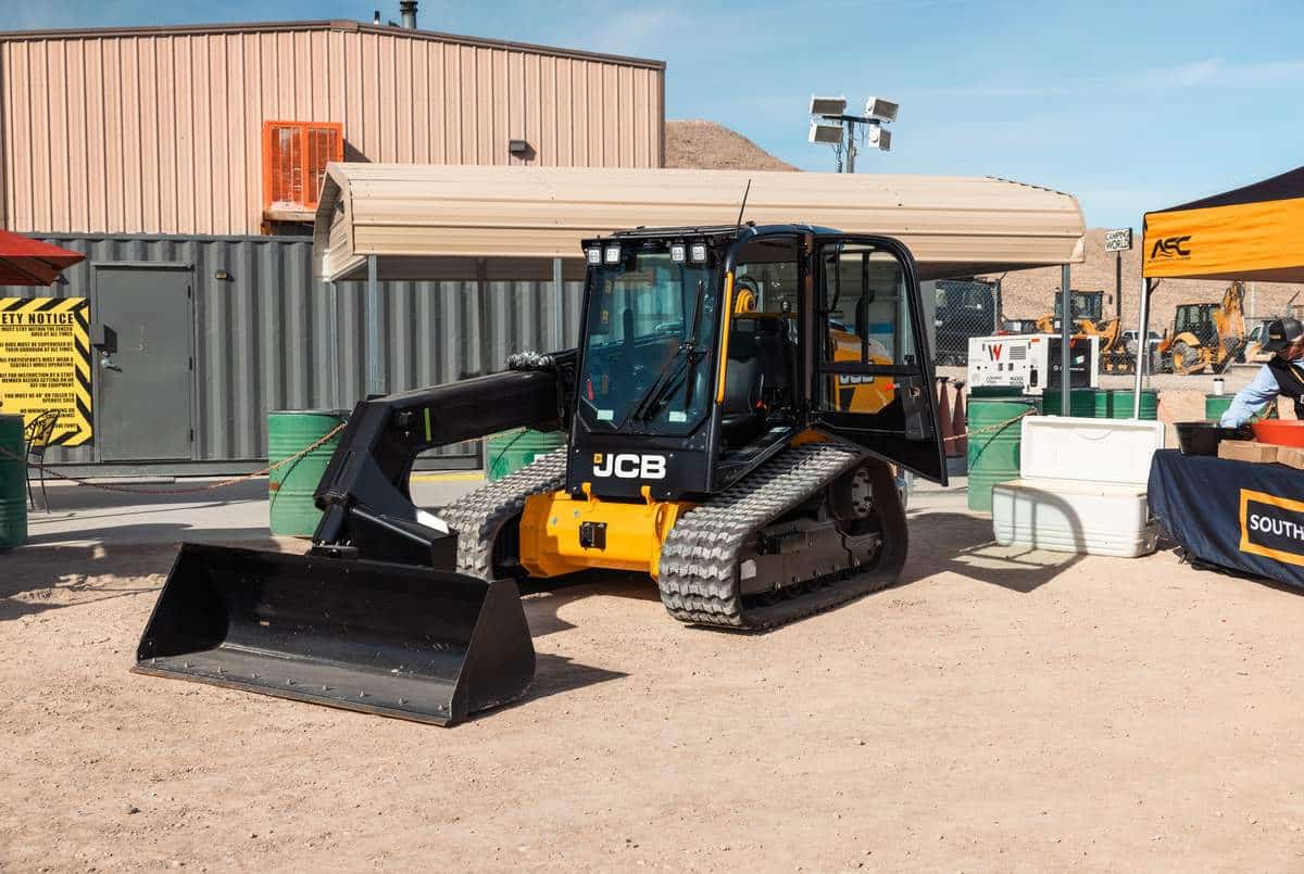 NUCA Backhoe Rodeo Hosts 200 Operators, Using JCB Backhoes