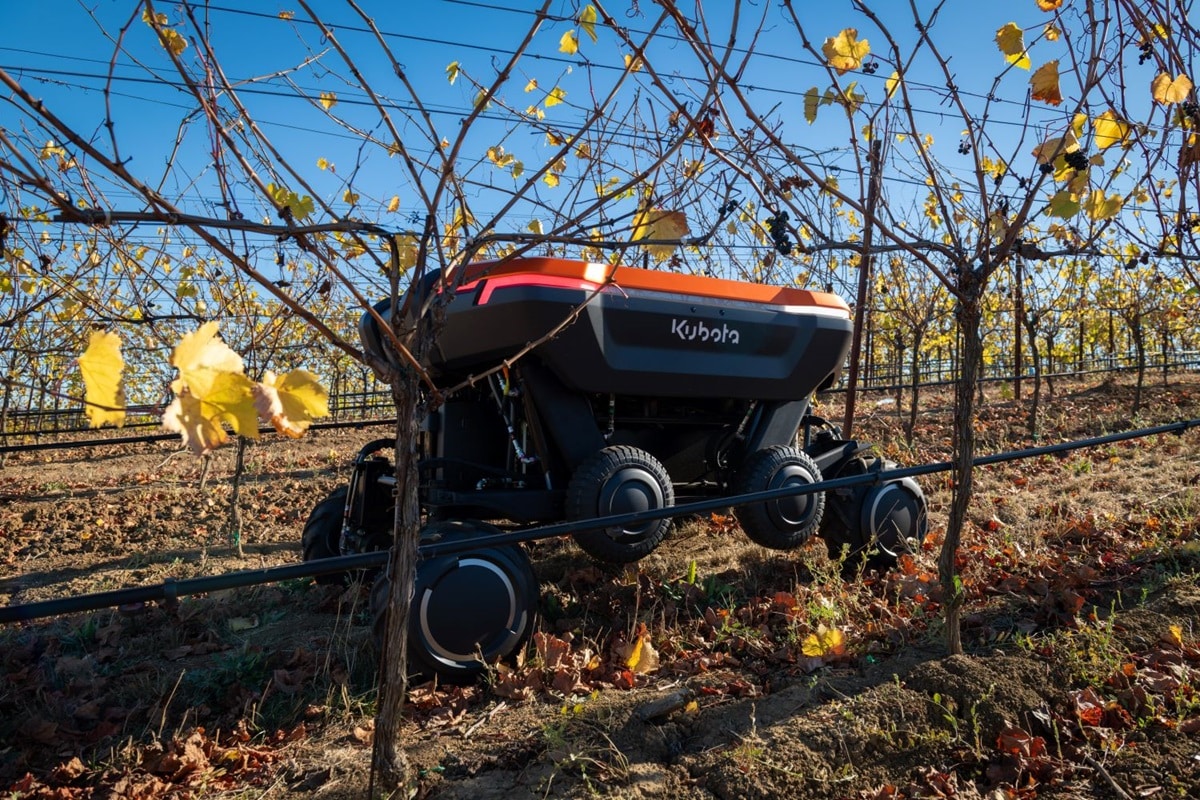 The Kubota KATR Concept Carrier Earns Big Award at CES
