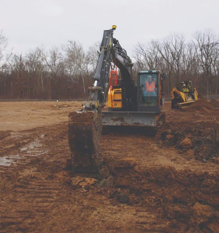 Machine Heads Video: Cat's 285 and 285 XE Track Loaders