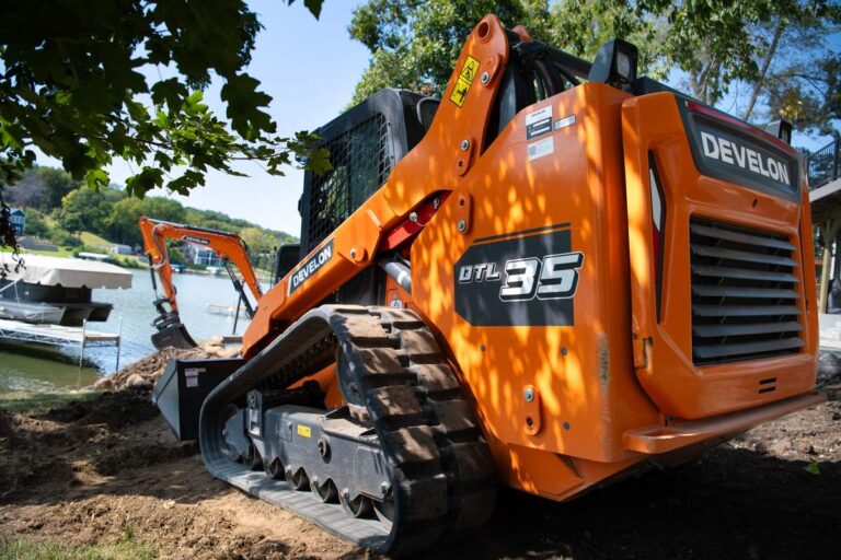 Super CTLs: The Biggest Compact Track Loaders on the Market — Compact ...