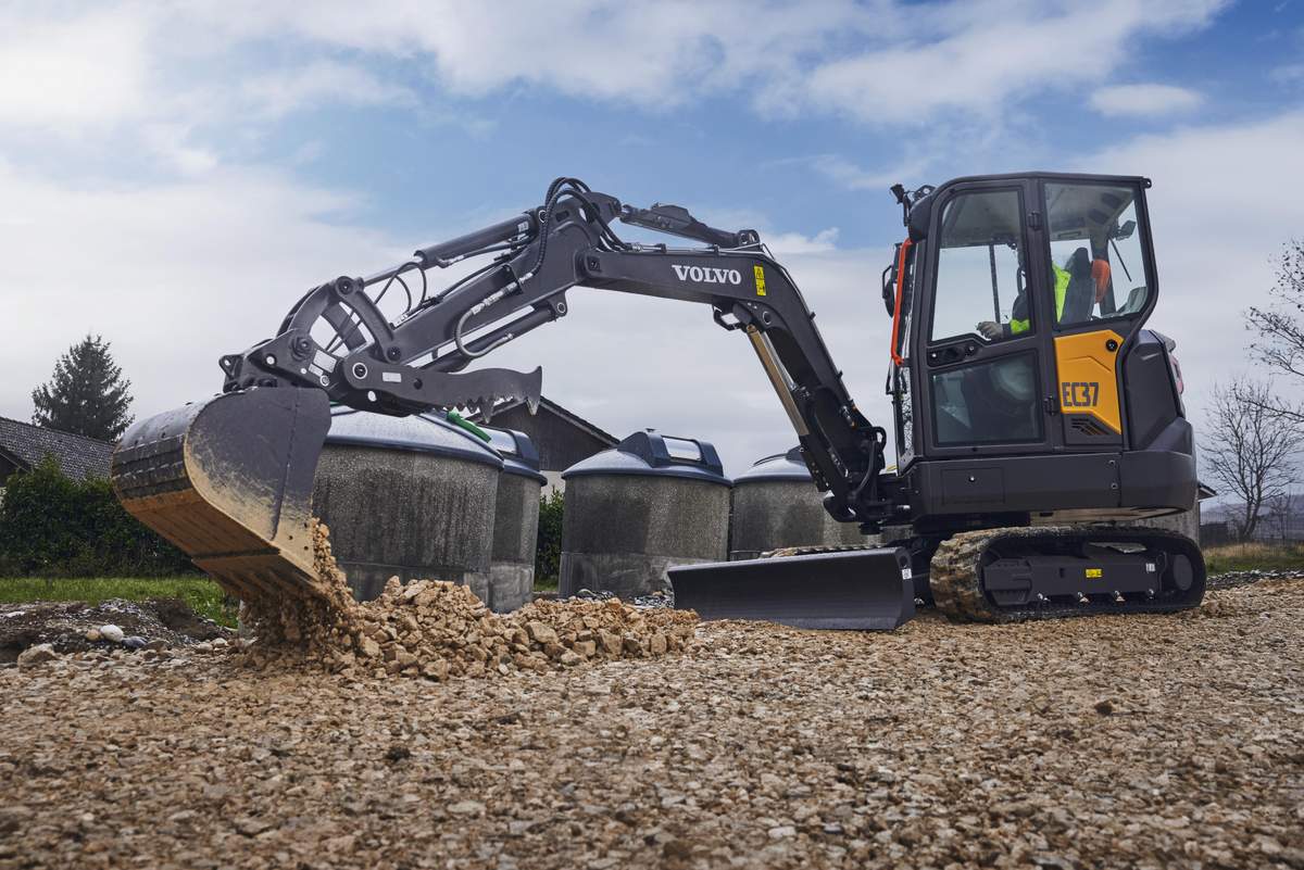 The Top 3- to 4-Metric Ton Mini Excavators on the Market