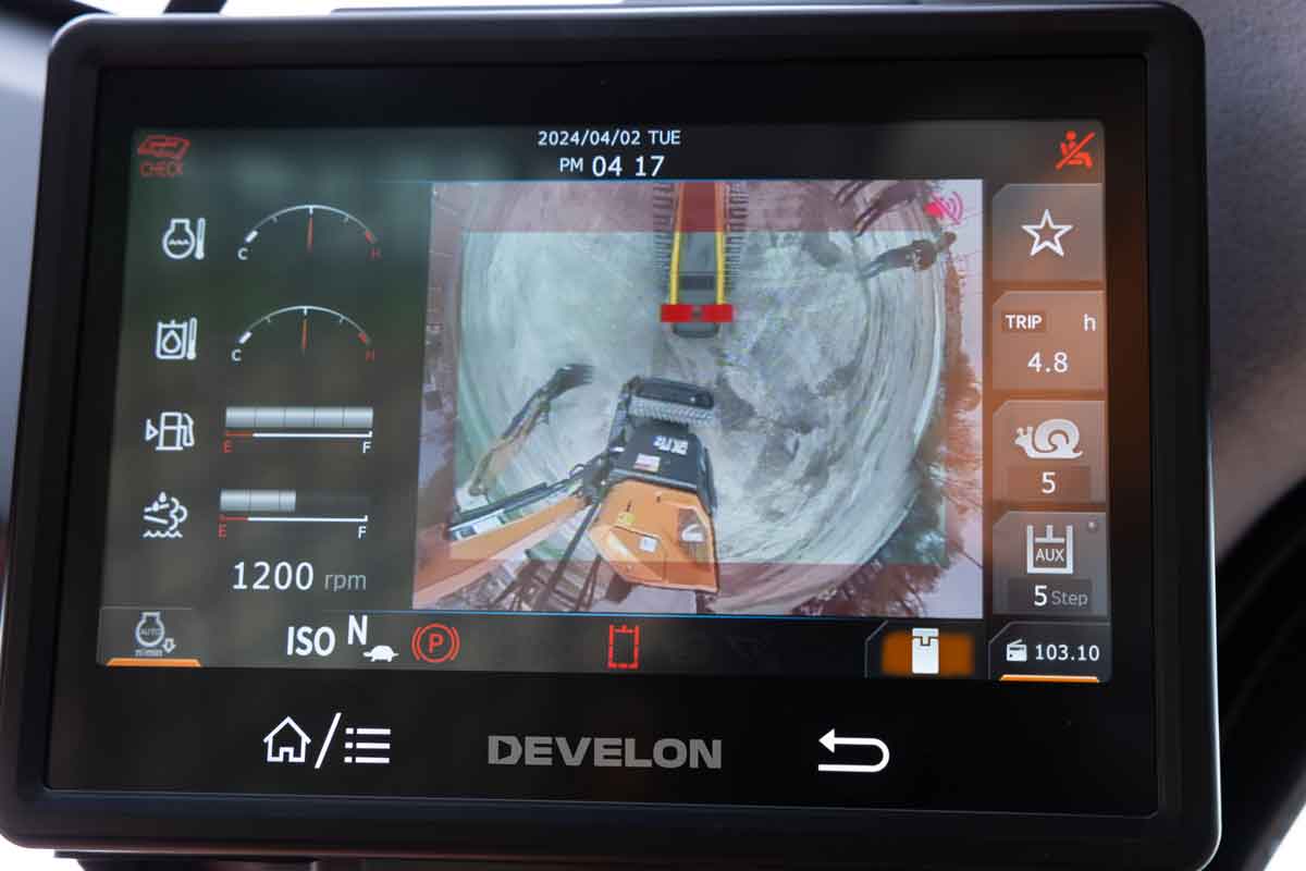 Unique Compact Track Loader Tech — Compact Equipment Magazine