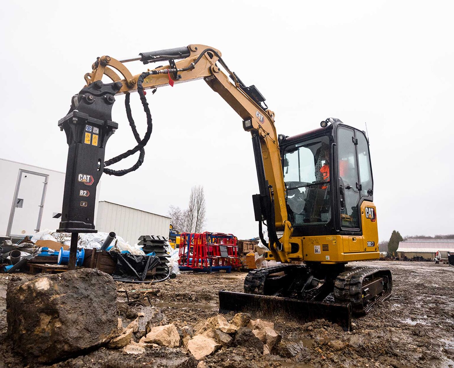 The Missing Piece on Your Jobsite: Cat® Attachments