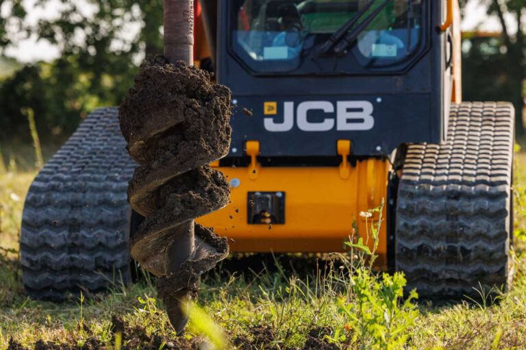 Compact Equipment Magazine