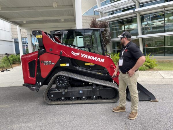 Video: An Overview of Yanmar's TL100VS Compact Track Loader